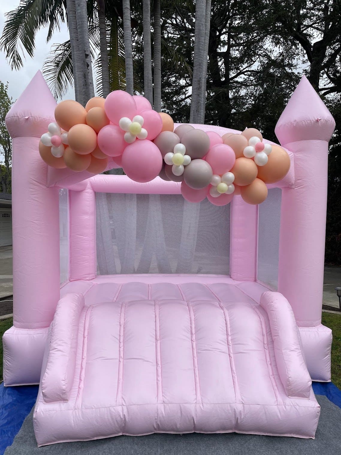 Bounce House Rental Los Angeles | Book Jumper Rentals